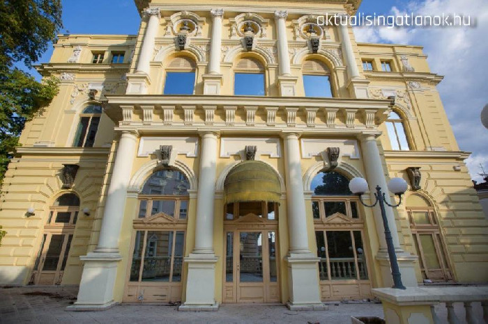 🏛 5 500 000€ +ÁFA Opatija szívében Villa Operetta – ikonikus műemlék ...
